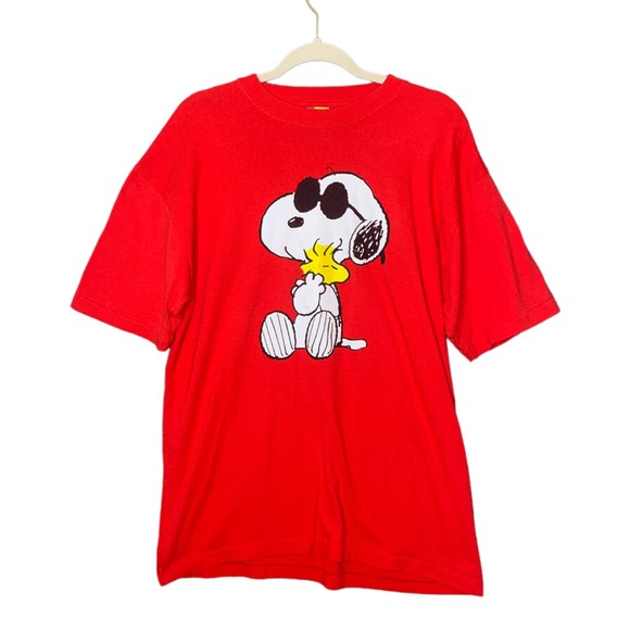 Peanuts | Tops | Peanuts Adult Unisex Short Sleeve Snoopy Graphic ...